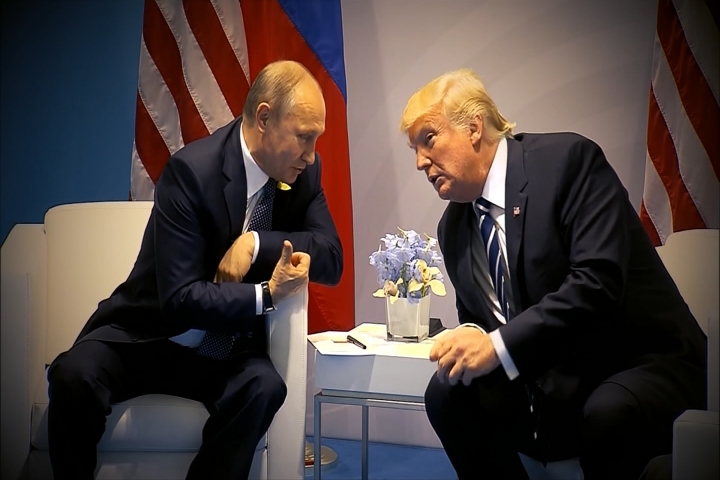 Trump, Putin Under Fire for Counter-Terrorism Phone Call – 9and10News.com
