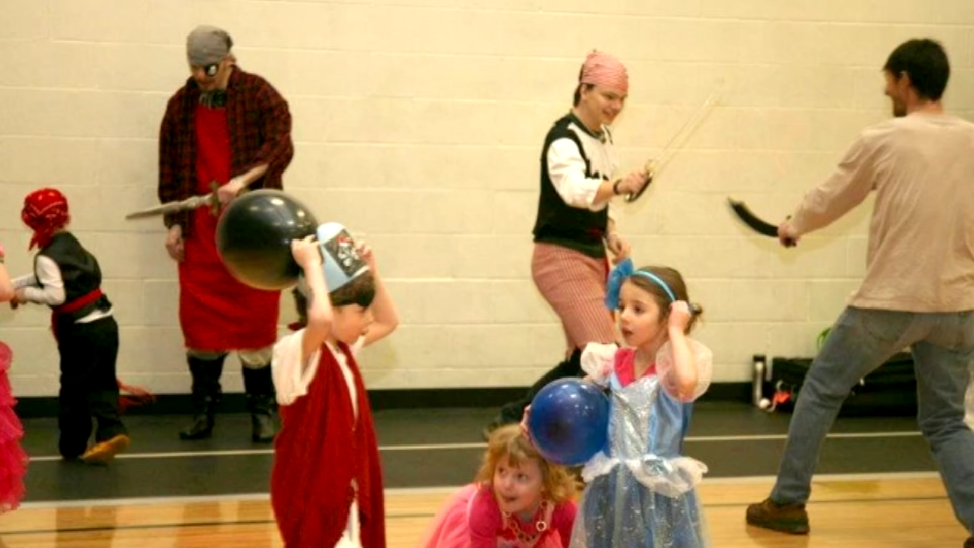 Cadillac YMCA Hosts Pirates, Princesses for Night of Family Fun – 9&10 News