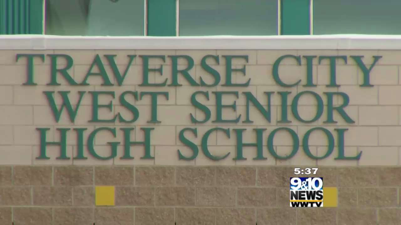 TC West Wins MHSAA’s Battle of the Fans – 9&10 News