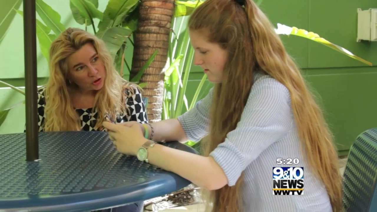 Healthy Living: Combat Tech Neck – 9&10 News