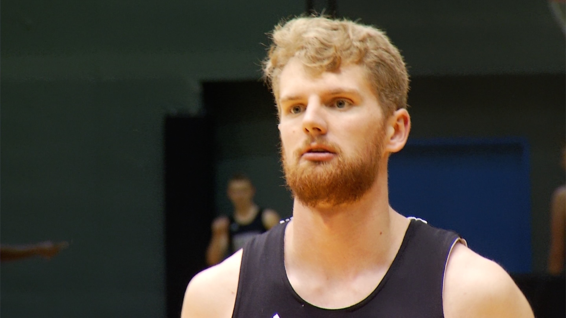 Mio Native Becomes Viral Star After Nursing School Surprise – 9&10 News