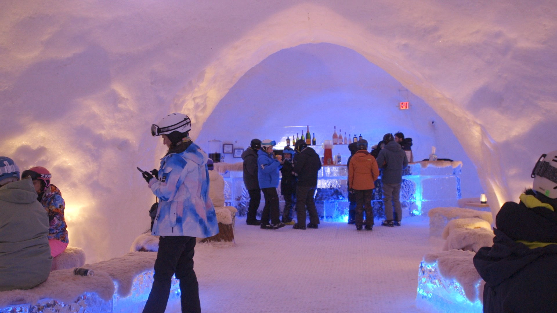 Iglu Snow Fort Bar at Boyne Mountain Resort provides unique gathering ...