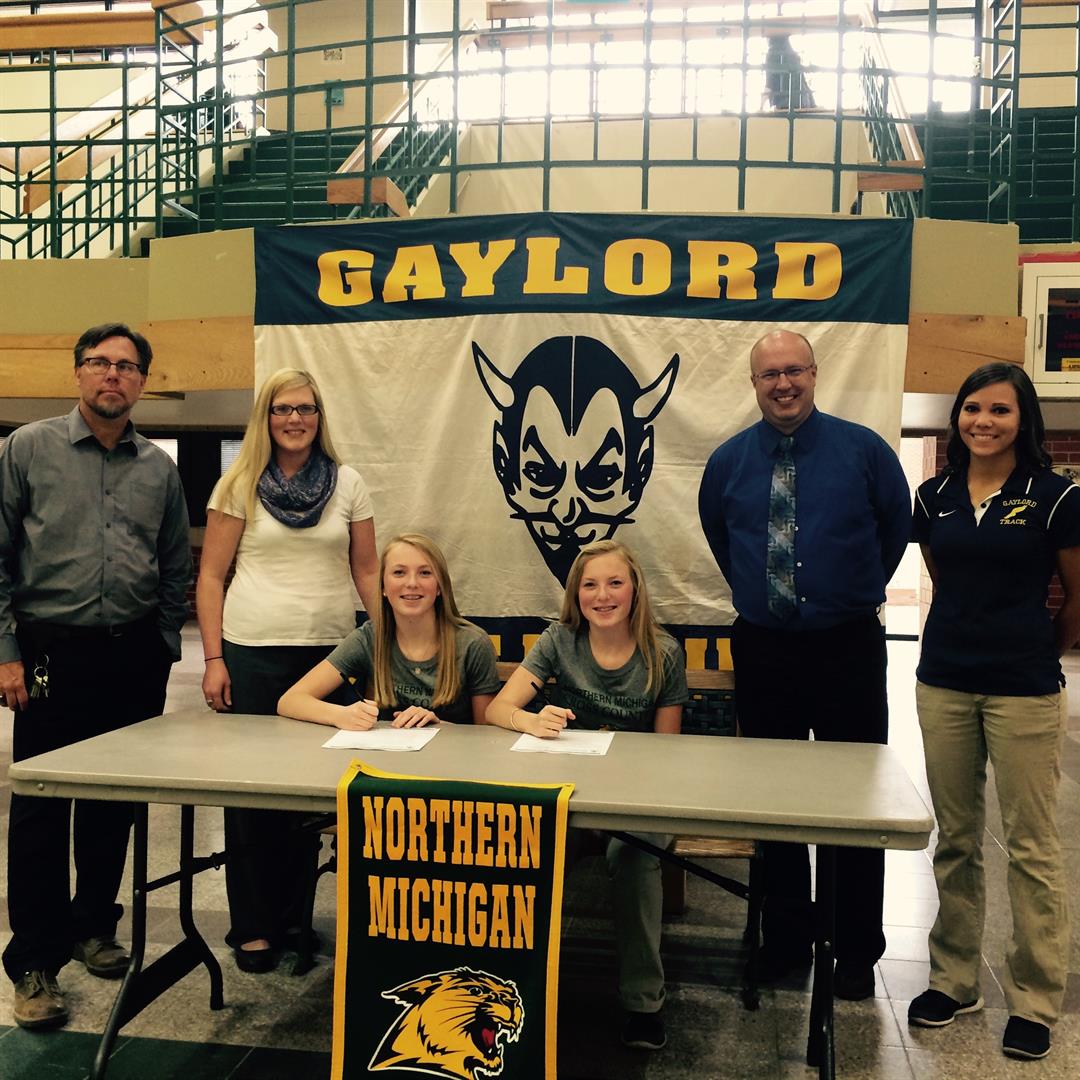 Gaylord Student-Athletes Sign with NMU – 9&10 News