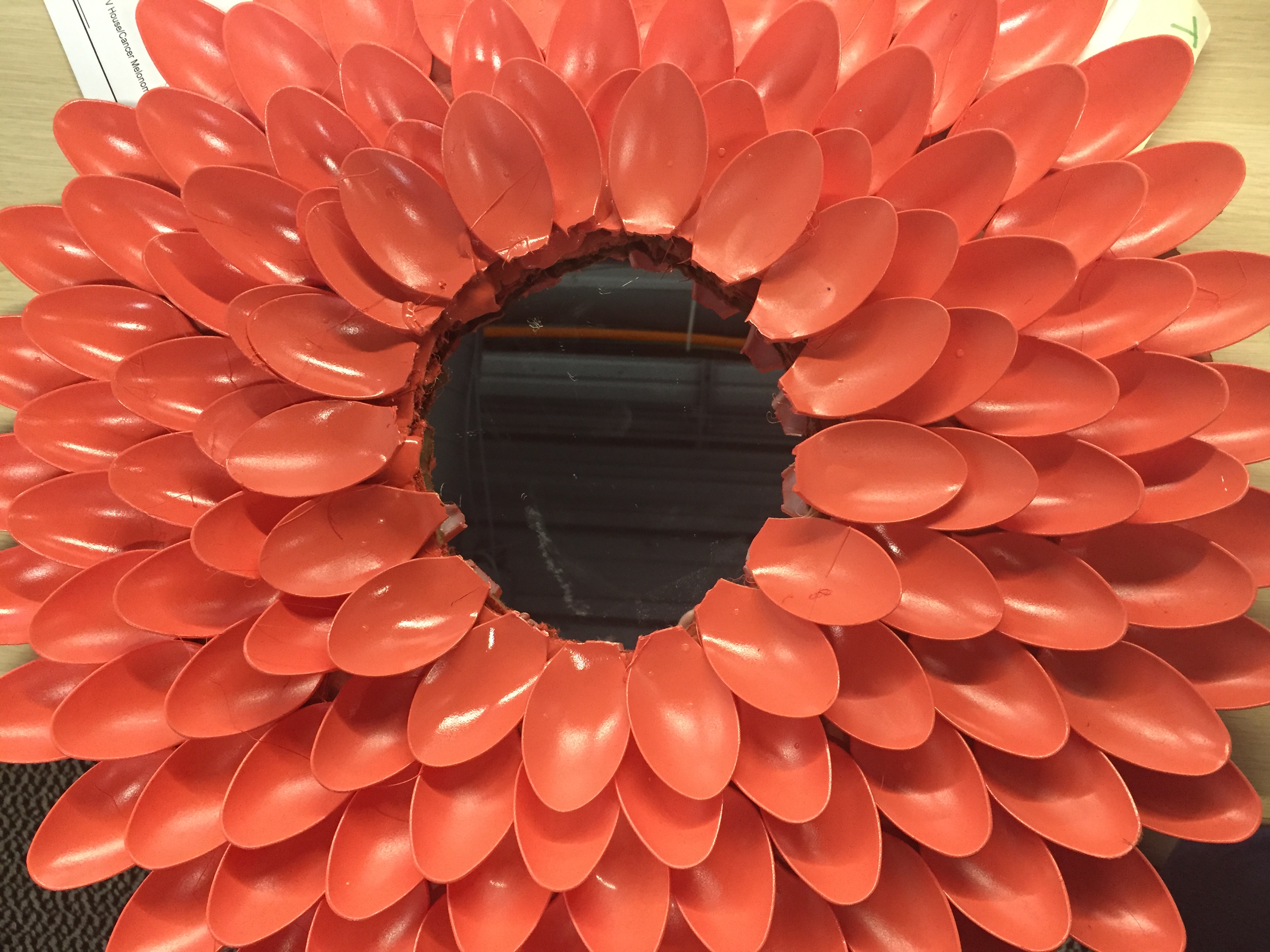 Upcycle Your Space: Decorative Spoon Mirror – 9&10 News