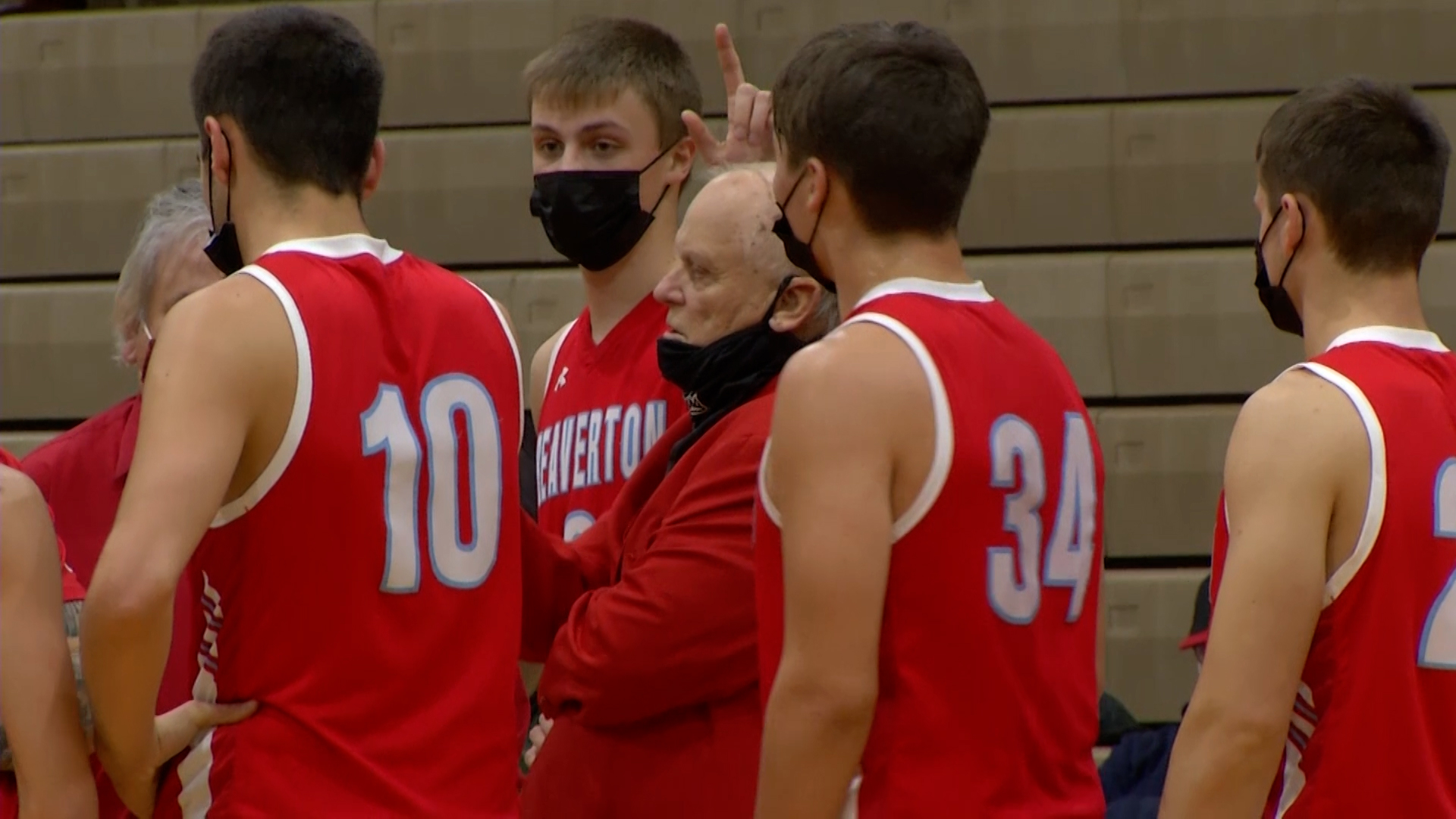 Johnston Given Wooden Legacy Award by NHSBCA – 910News.com