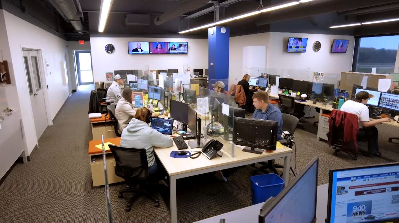 Special Report: Behind the Broadcast – Newsroom – 9&10 News