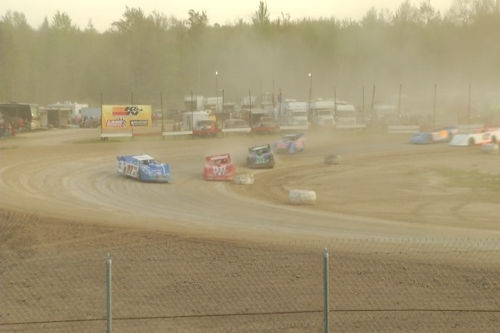 Sights and Sounds: Merritt Speedway – 9&10 News