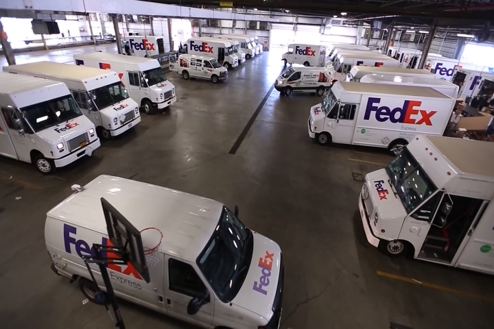 Fedex Makes Saturday Coronavirus Vaccine Deliveries To Sites Able To ...