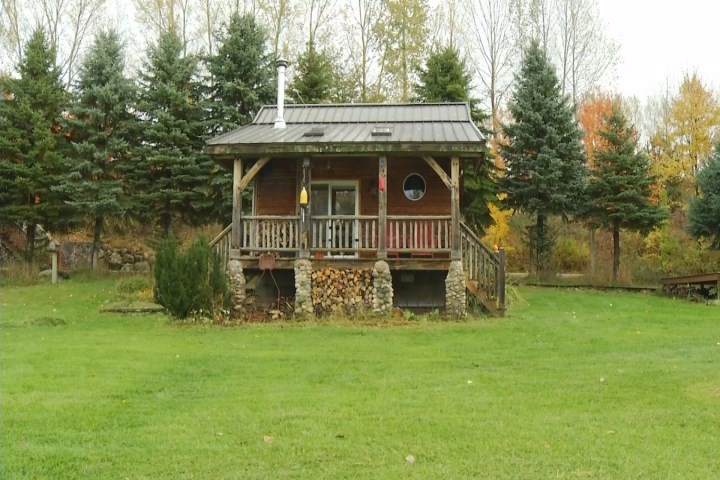 Amazing Northern Michigan Homes: Rocky Top Farm in Ellsworth – 9&10 News