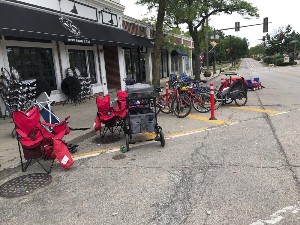 Police: 5 Dead, 19 Hospitalized in Shooting at July 4 Parade – 910News.com