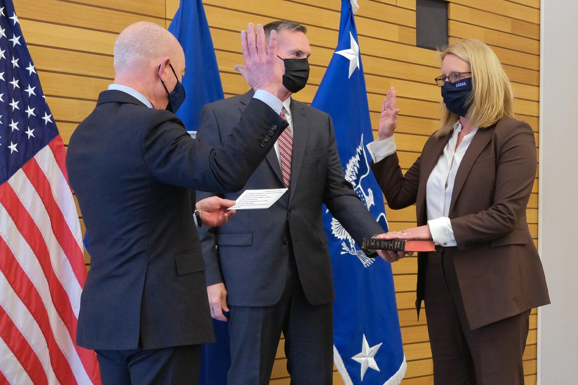 Mason County Native Sworn In As First Woman to Lead FEMA – 910News.com