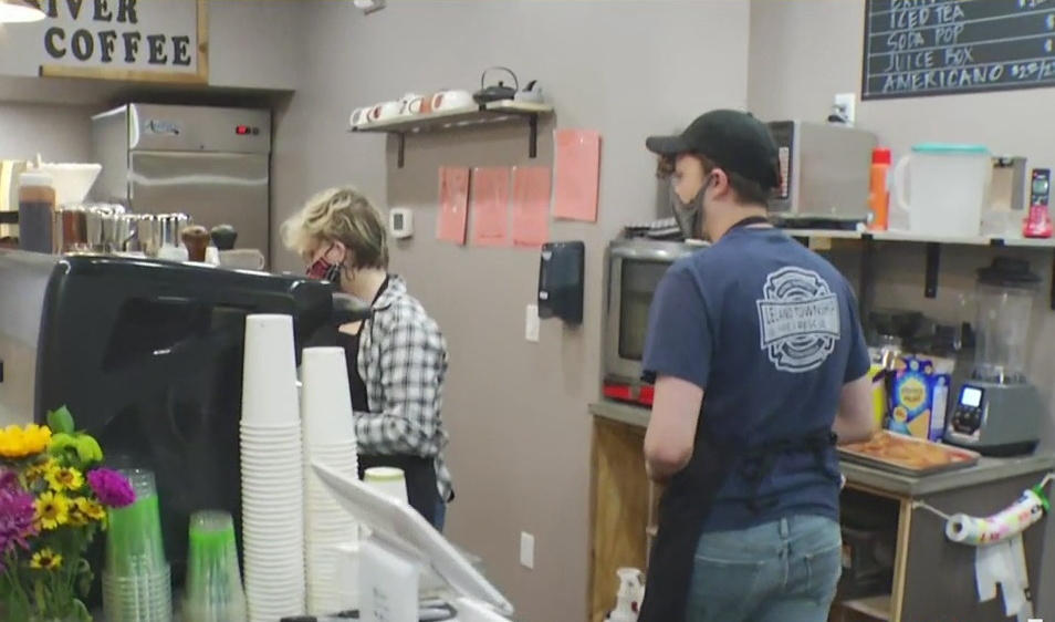 MTM On The Road: New Coffee Shop Opens in Cedar – 9&10 News