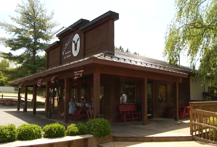 Moomers Homemade Ice Creams Named Best in the United States – 9&10 News