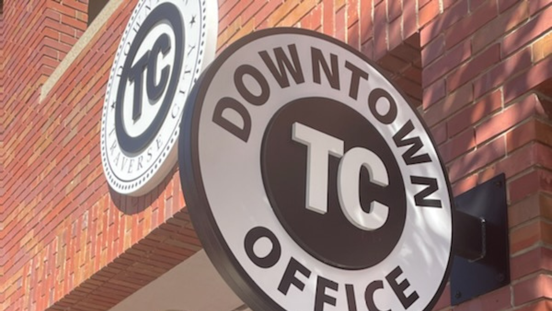 Traverse City DDA selects interim CEO Harry Burkholder as new executive ...