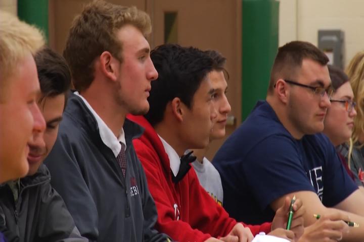 TC West Hosts Spring Signing Day – 9&10 News