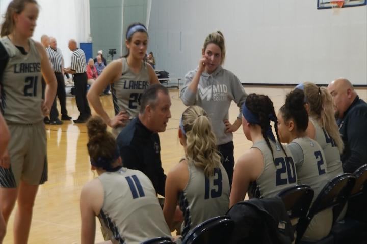 MCCAA Prohibits Fans from Attending Indoor Sporting Events – 9and10News.com