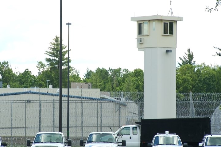 Baldwin Community Reacts To GEO Prison Closing Again – 9and10News.com
