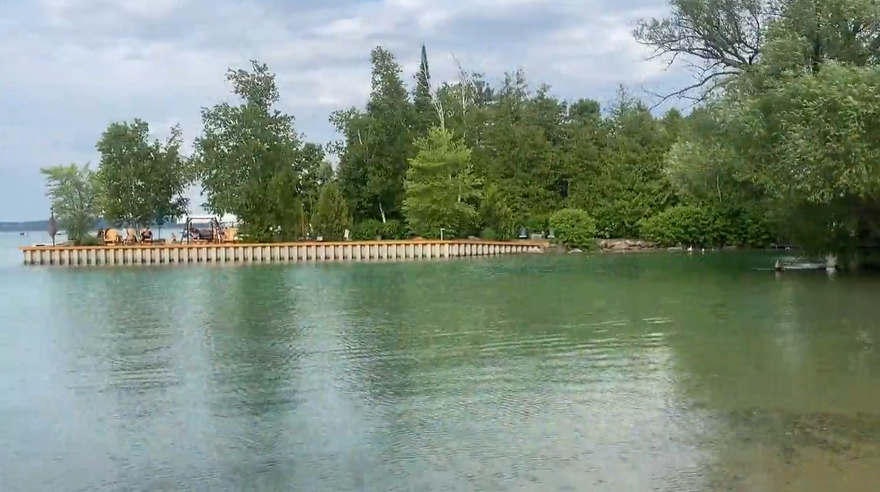 Sights and Sounds: A Beautiful Day at Torch Lake – 9&10 News