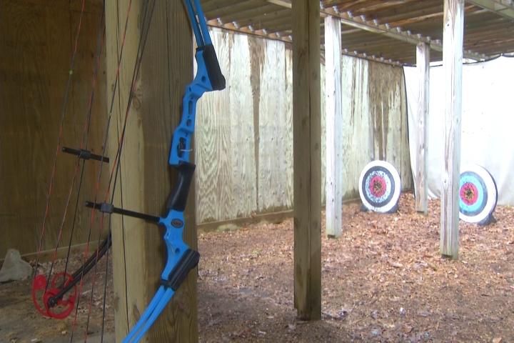 Hook and Hunting: Archery Open House – 9&10 News