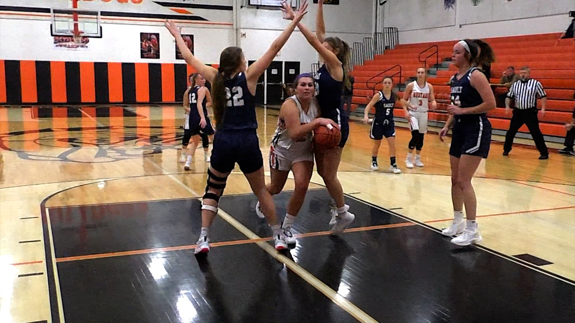 Rudyard Edges Out Sault Ste. Marie in Girls Basketball – 9&10 News