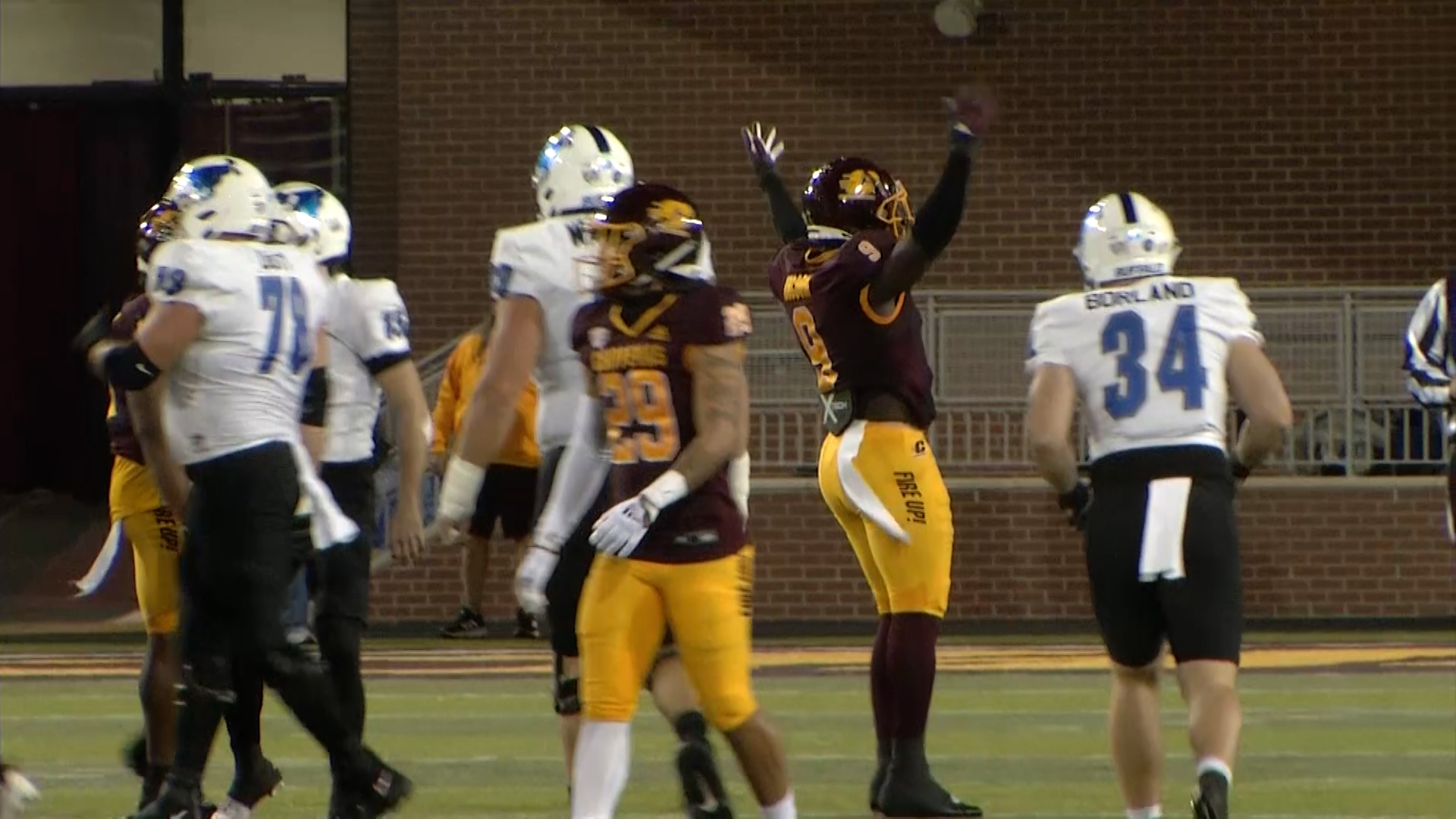 Two CMU Football Players Earn MAC Player of the Week Honors – 9&10 News