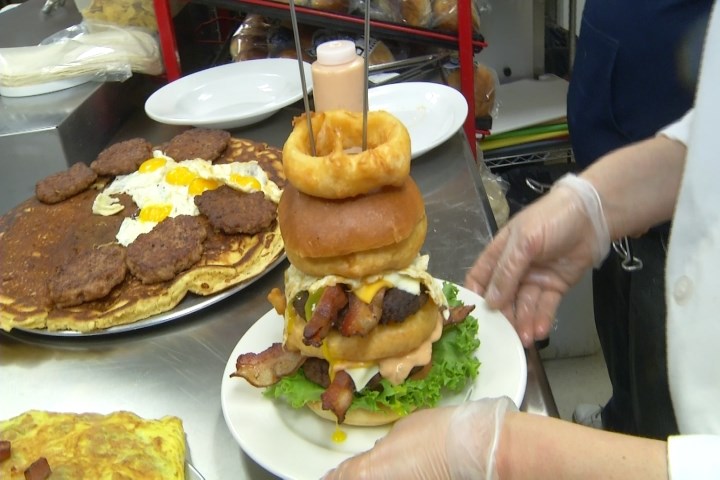 Inside the Kitchen: Elly May Dining in Weidman – 9and10News.com