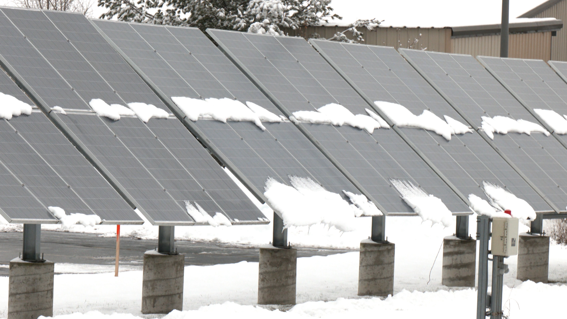 Local utility company ‘concerned’ with Michigan clean energy bills – 9 ...