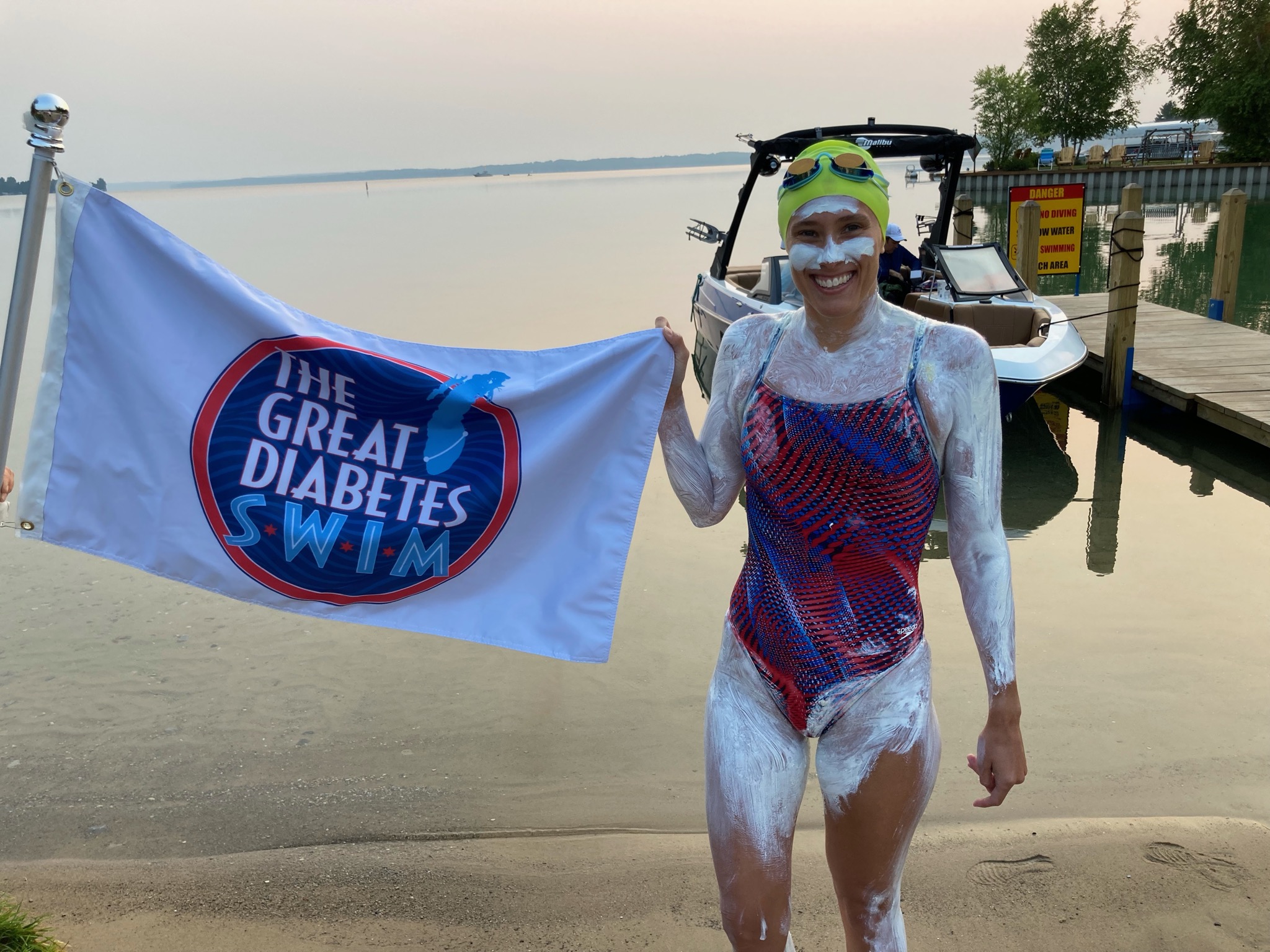 Woman Embarks on 60-Hour Swim in Torch Lake – 9and10News.com