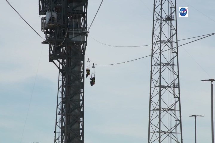 NASA Tests Out New Zip Line Escape System At Cape Canaveral – 9&10 News