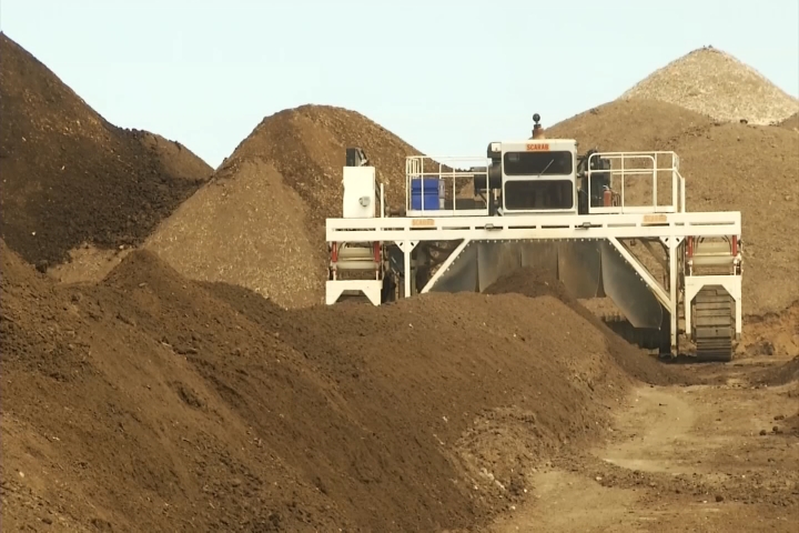 What’s Growing With Tom: Making Dairy Doo – 9&10 News