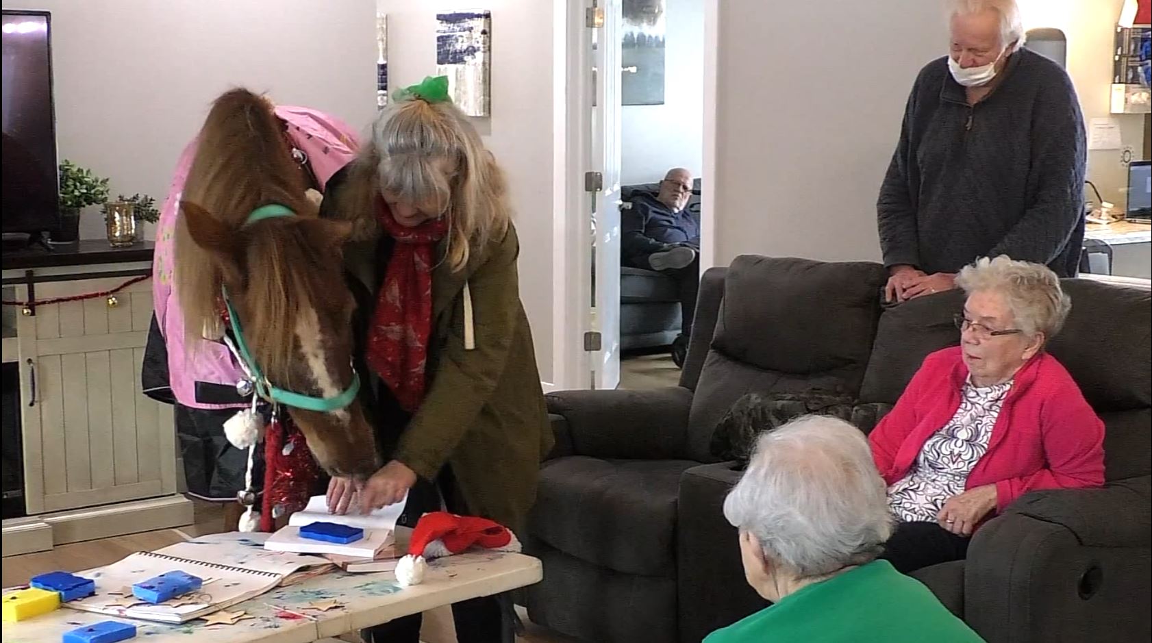 Therapy Horse Signs Autographs for Chippewa County Assisted Living ...