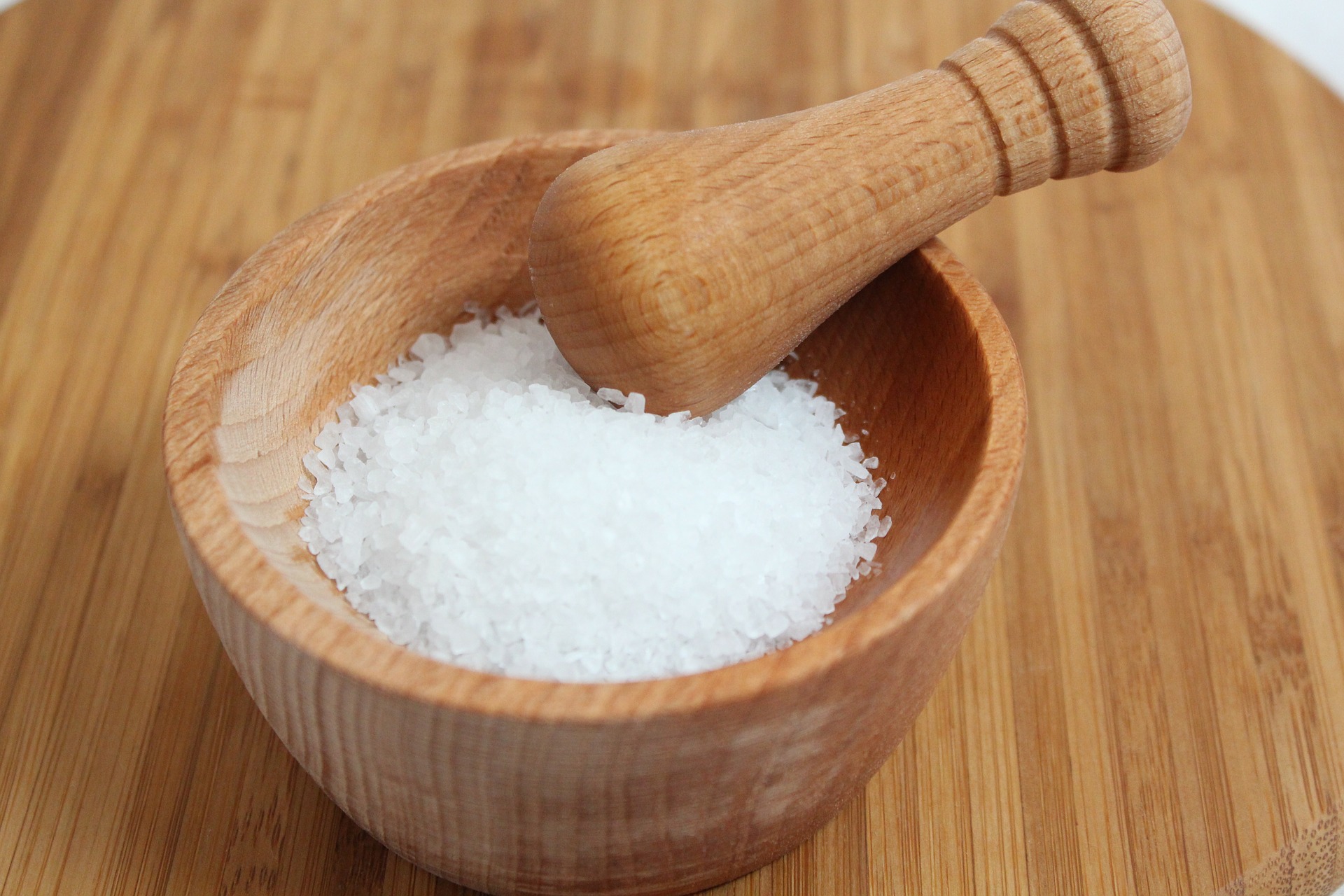 Doppler 9&10 STEM: How Does Salt Work? – 9and10News.com