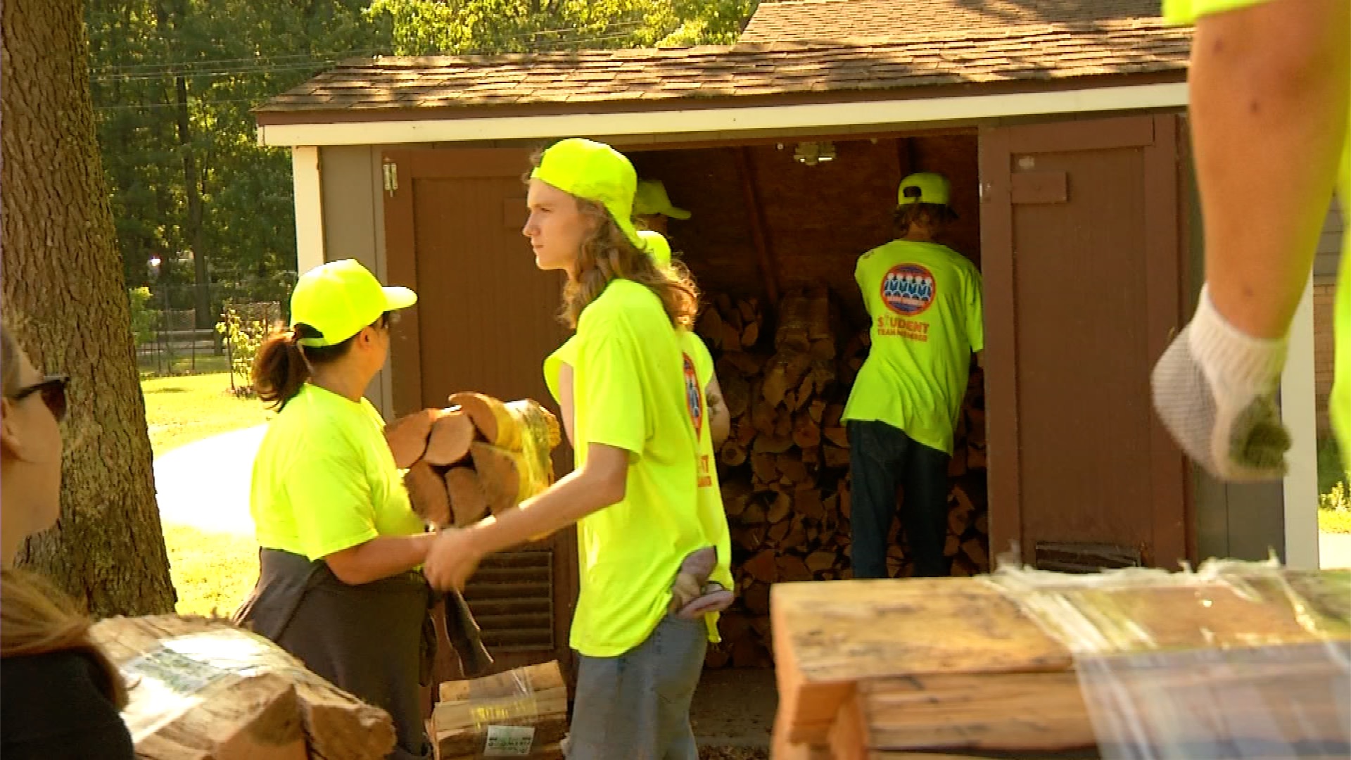 Students With Special Needs Work To Clean Up State Parks – 910News.com