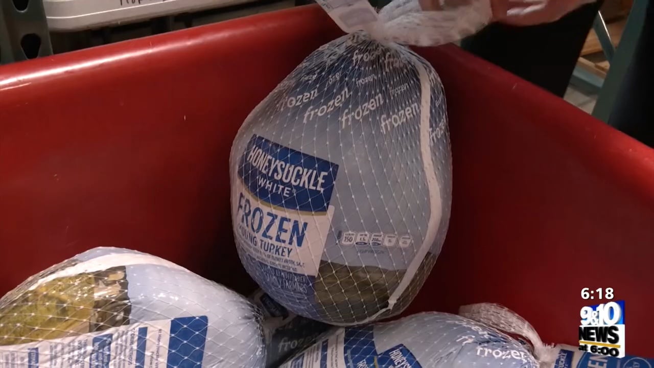 Father Fred Foundation Gives Out 425 Turkeys, Still Counting ...