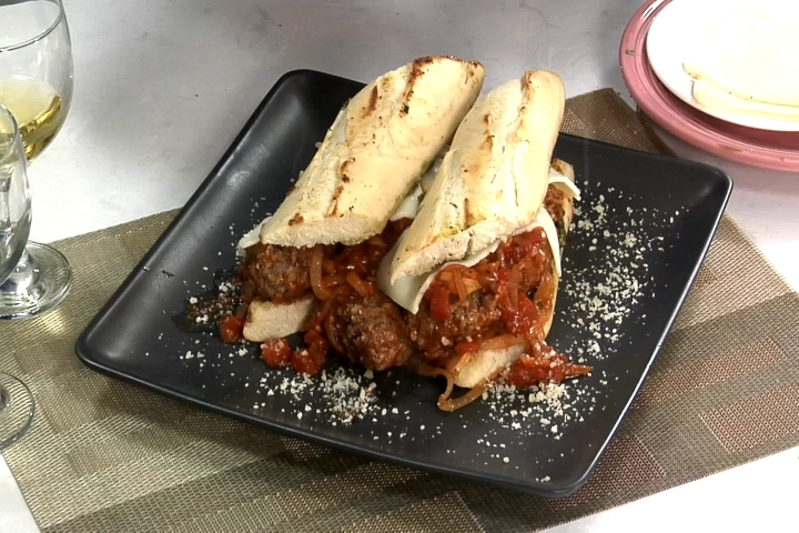 Cooking With Chef Hermann: Meatball Sub – 9&10 News