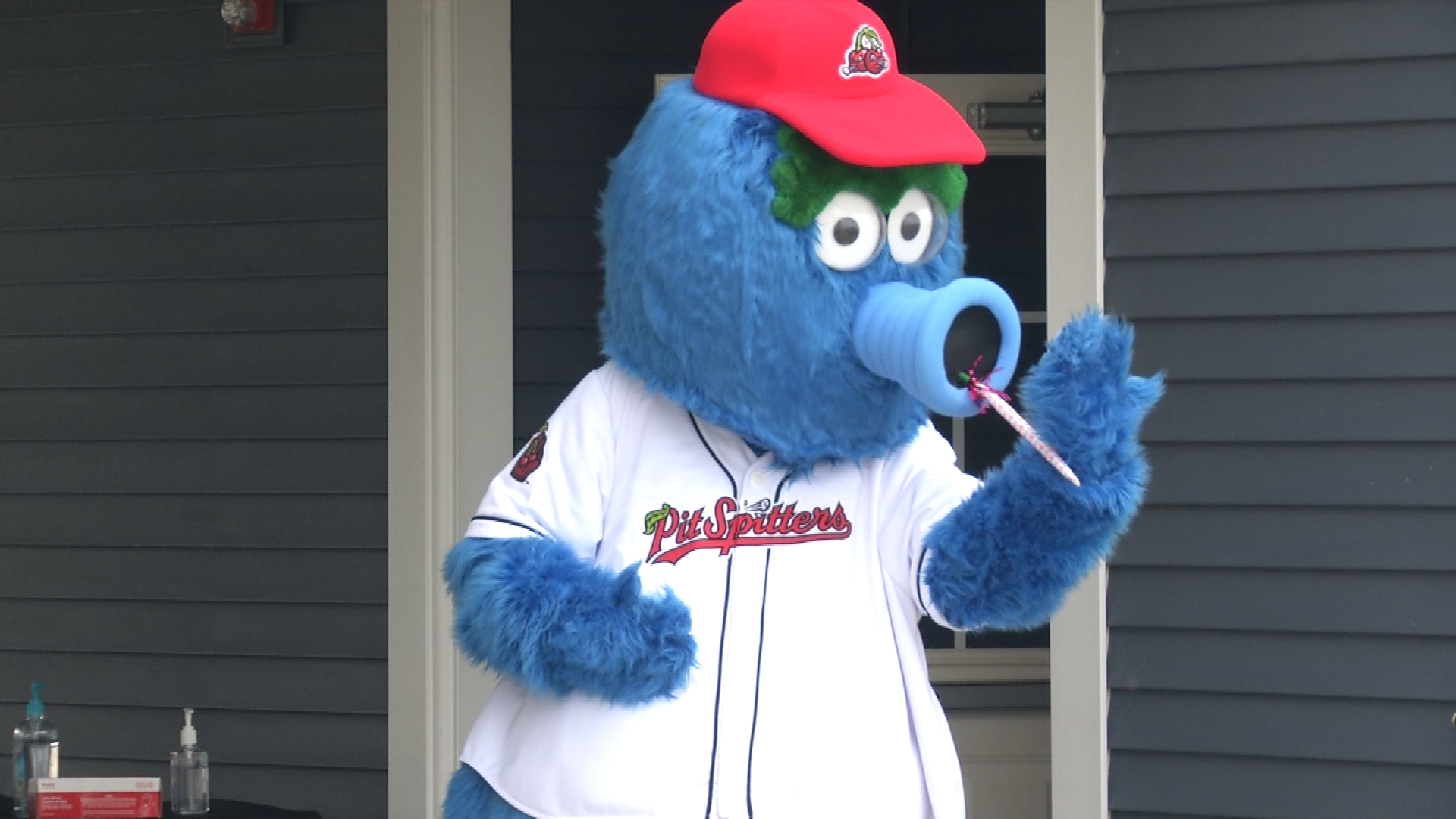 The Pit Spitters’ Fan Food Submission Contest Is Back! – 910News.com