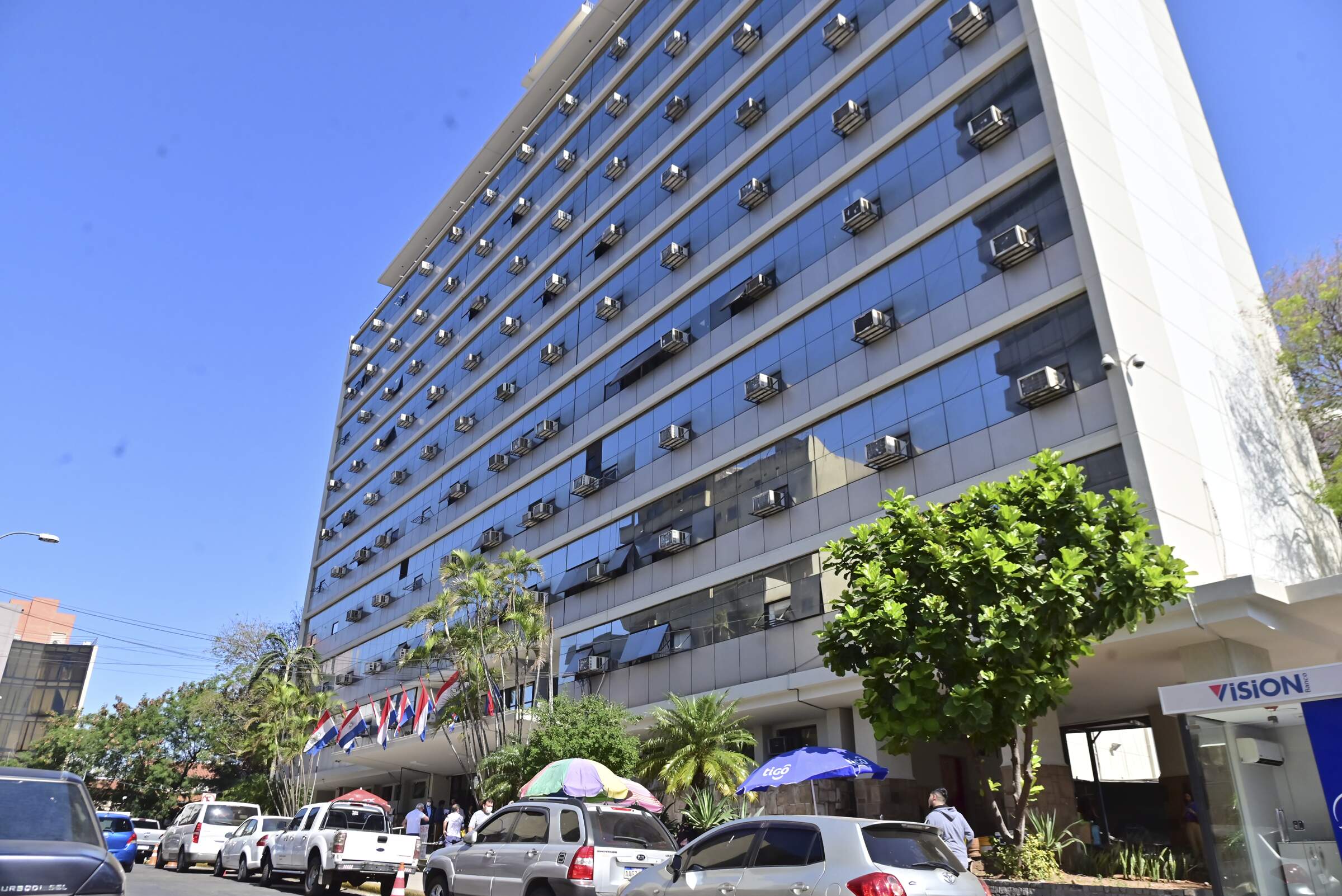 IPS tiene cerca de 1.000 inmuebles con un valor total de G. 1,9 ...