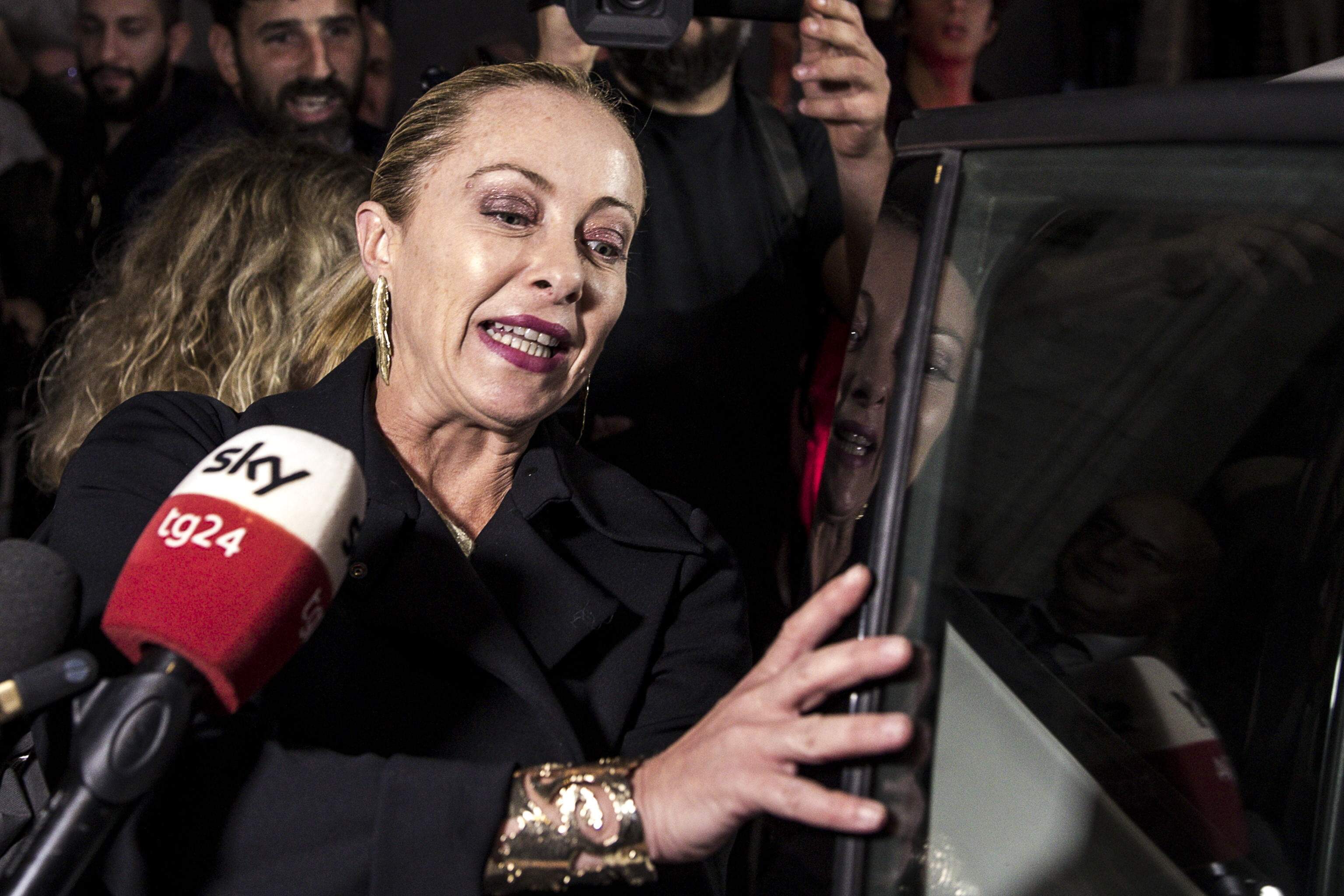 Meloni asegura que trabaja “en un equipo de nivel” para su Gobierno ...