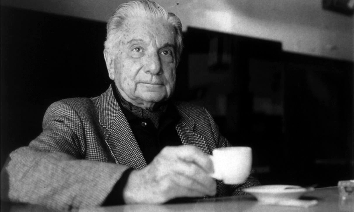 Recuperan biblioteca que perteneció al escritor Augusto Roa Bastos ...