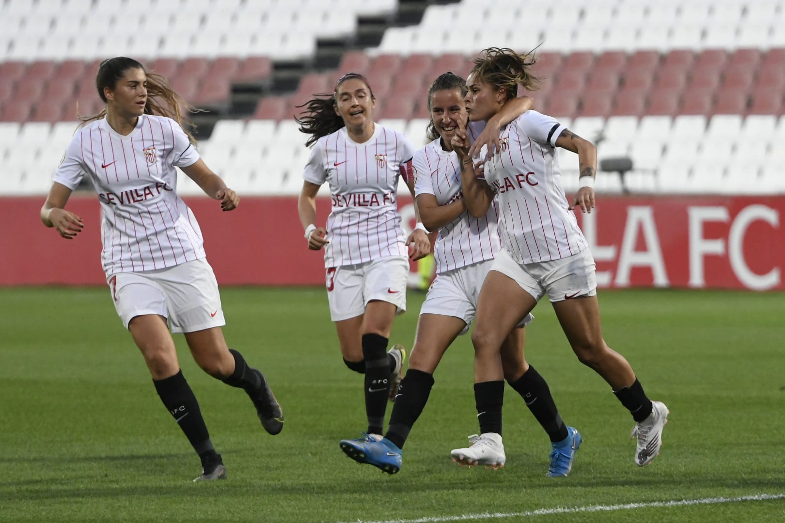 Jessica Martínez le anota al Real Madrid - Fútbol - ABC Color
