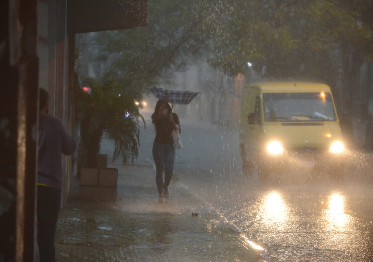 Nueva alerta de tormenta para gran parte de la Región Oriental ...