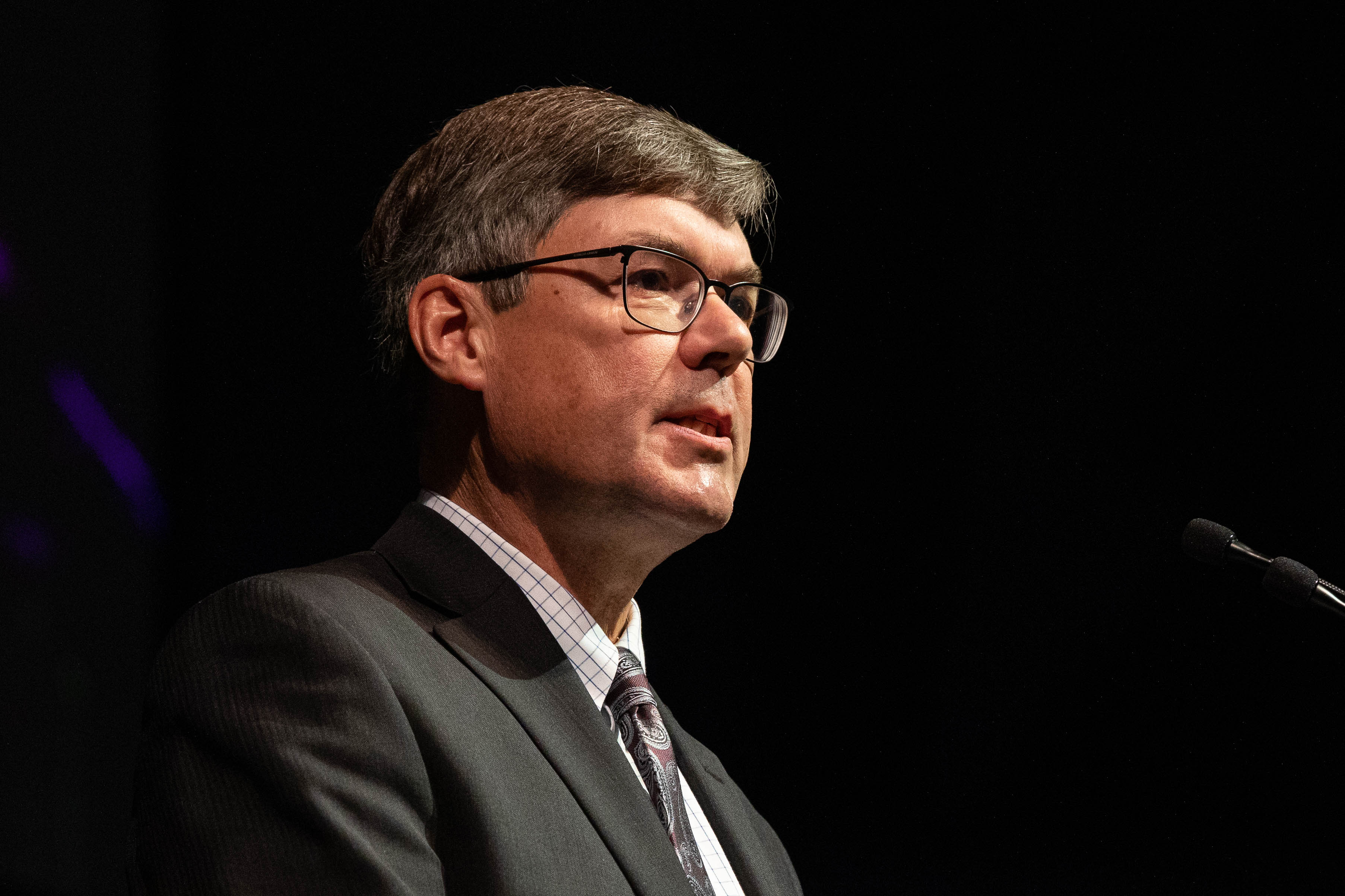 Alaska Supreme Court chief justice announces retirement - Anchorage ...