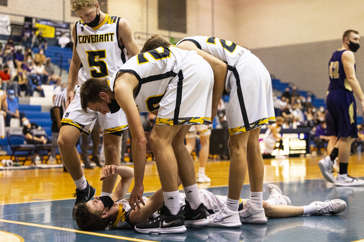 Schoolcraft knocks off GR Covenant Christian 59-47 to advance to MHSAA ...