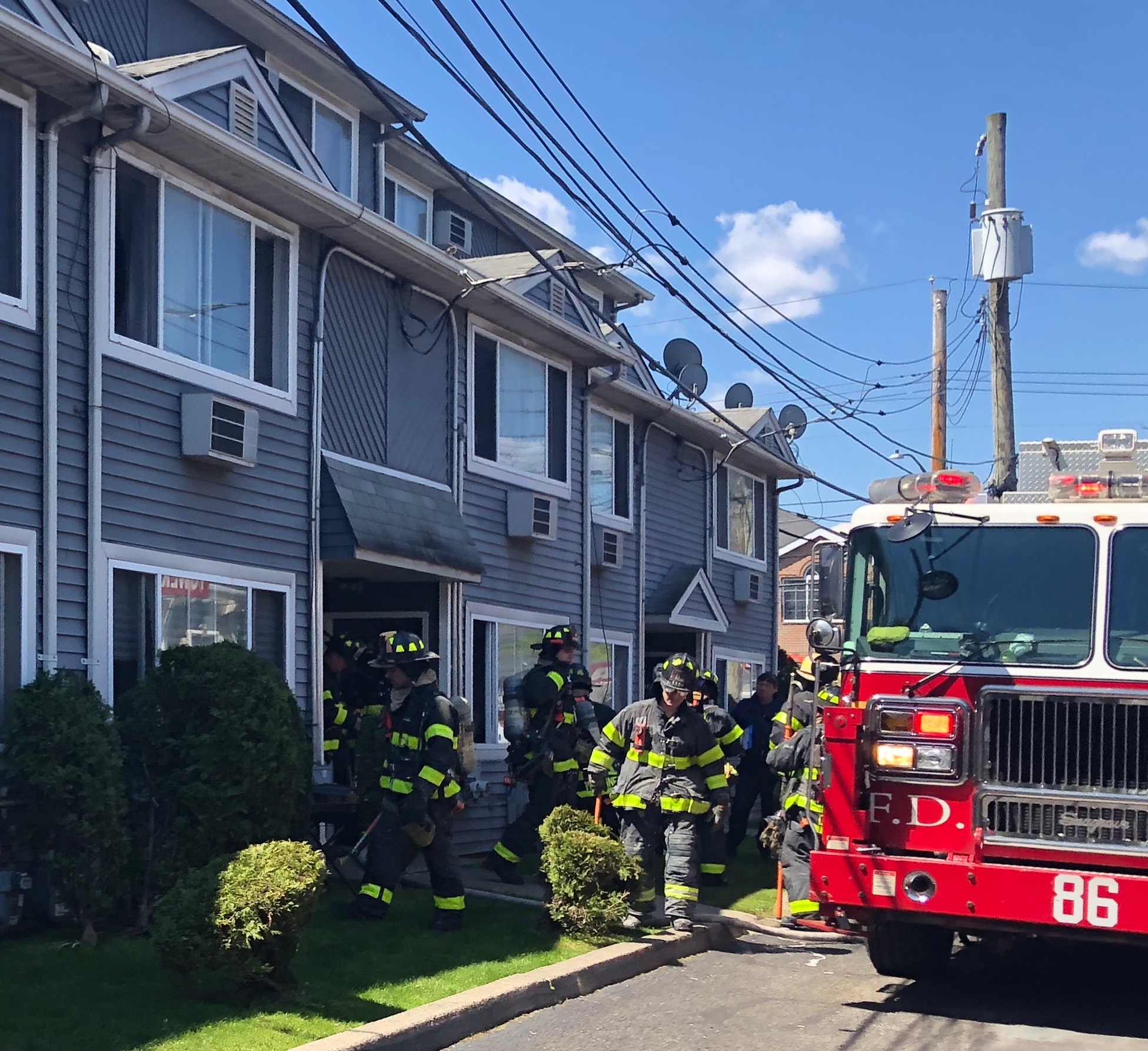 FDNY knocks out Mariners Harbor fire; no injuries reported - silive.com