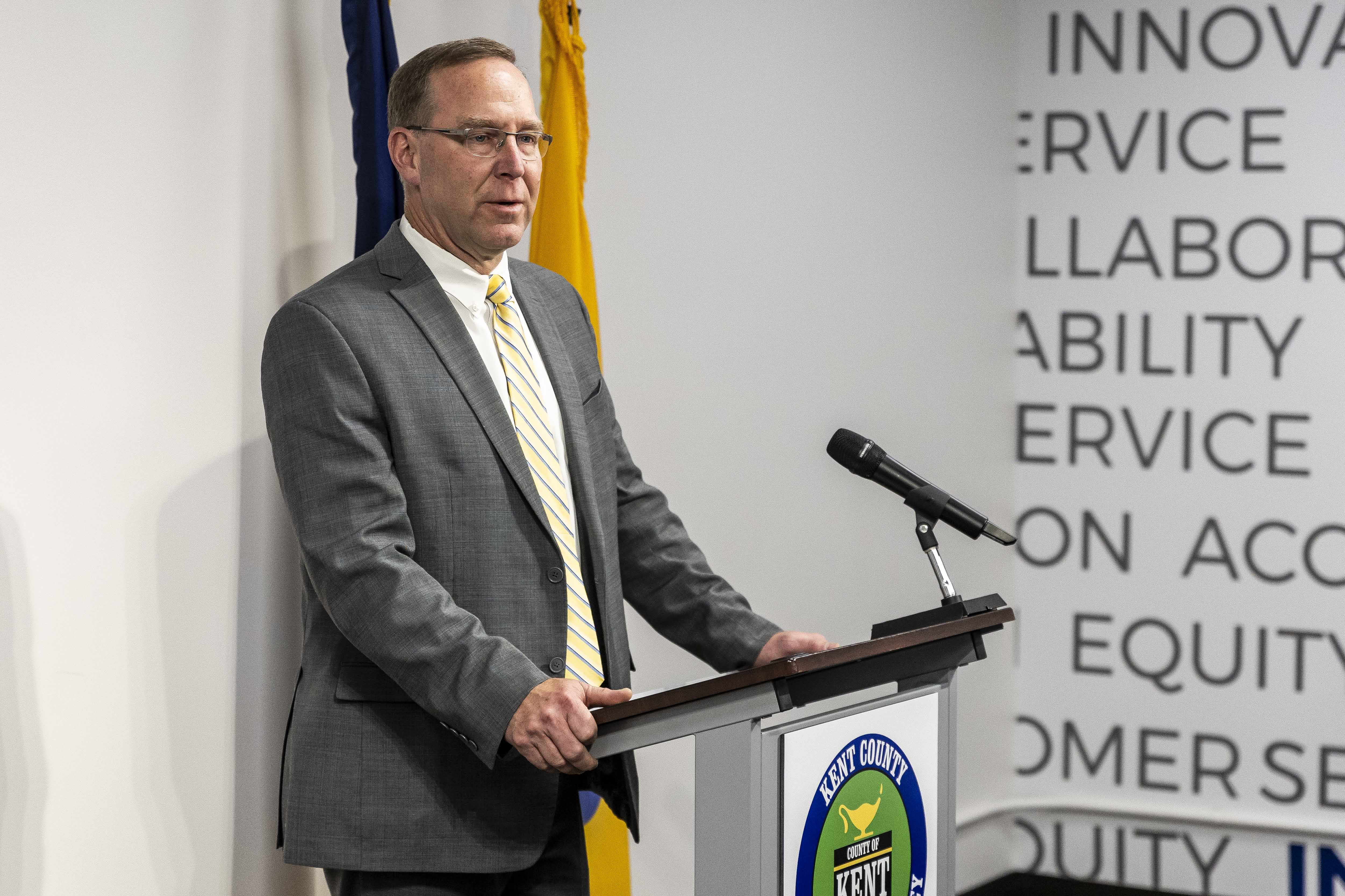 Kent County Prosecutor announces decision not to retry Lyoya Case ...