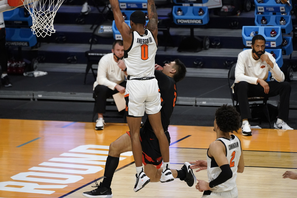 Oregon State men's basketball vs. Oklahoma State at NCAA Tournament ...