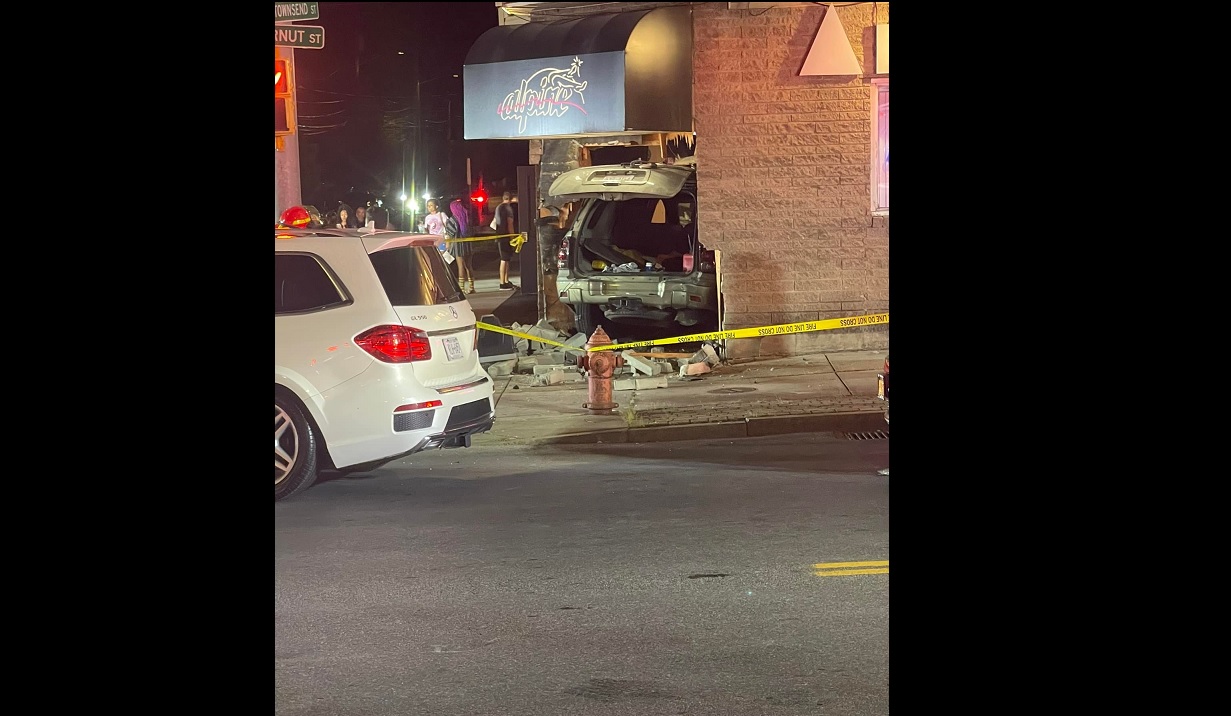 Syracuse strip club crash - syracuse.com