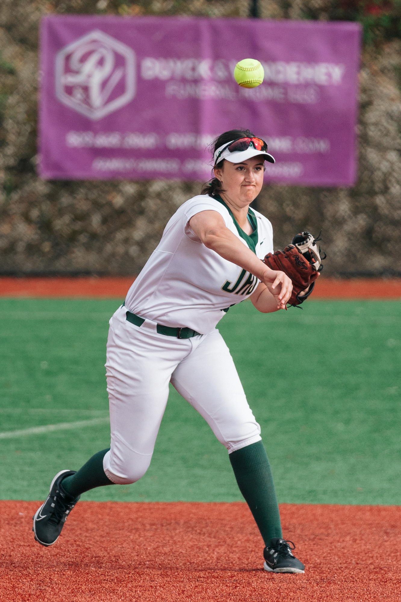 Softball: Jesuit Crusaders beat West Linn Lions 8-7 in first round of ...