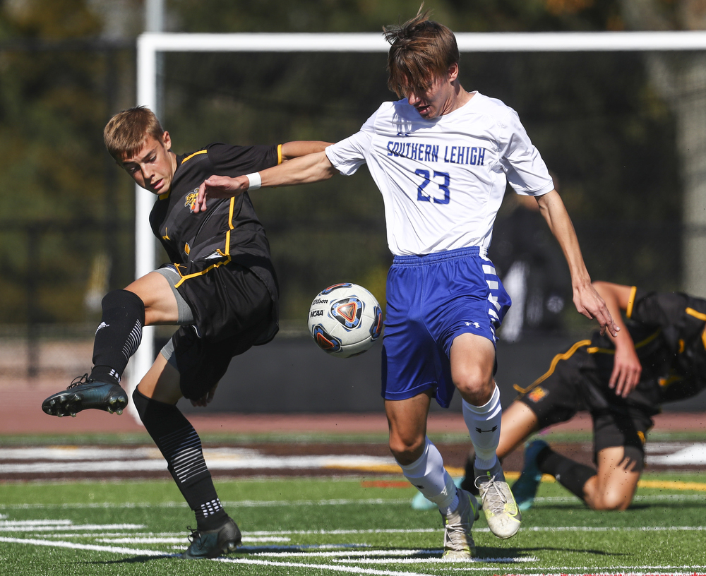Colonial League boys soccer championship: Southern Lehigh vs ...