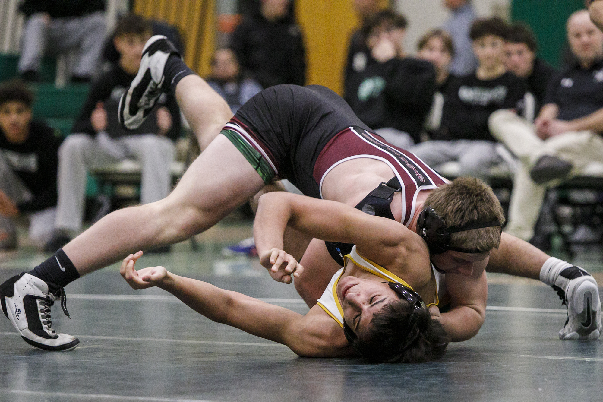 State College vs Central Dauphin in boys high school wrestling ...